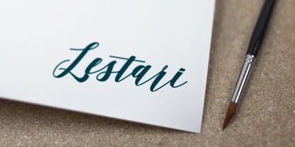 Hunter Script Font | Webfont & Desktop | MyFonts