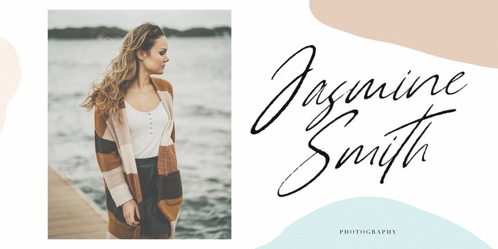 Anderson Font | Webfont & Desktop | MyFonts