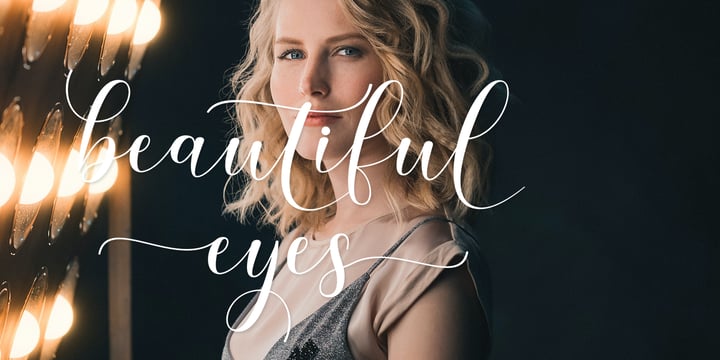 Azkia Script Font | Webfont & Desktop | MyFonts