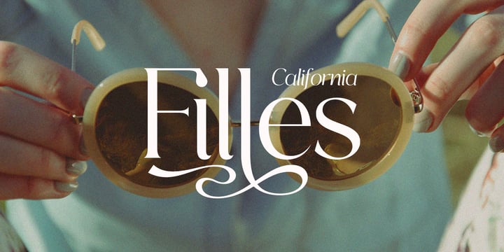 Fifty Holliwing Font | Webfont & Desktop | MyFonts